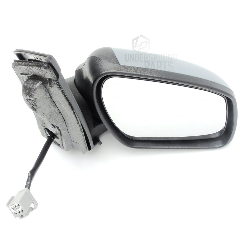Ford Focus mk2 2005 - 2007 Right Offside Drivers Side Full Side Door W ...